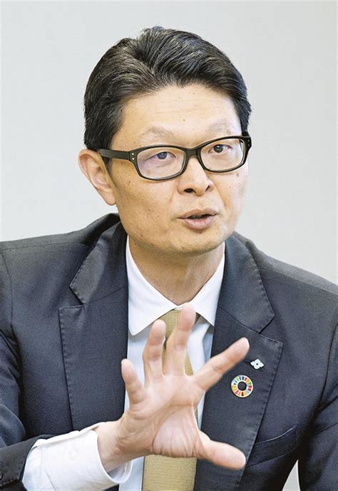 住友商事、資源グループ始動／グループceo・矢崎耕一郎執行役員に聞く／「脱co2」基軸にバリューチェーン構築／「川上から川下まで有機的につなぎ