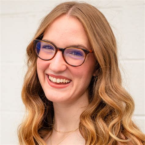 Kayleigh Jarkowsky — Servant Stage