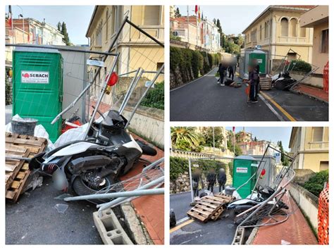 Imperia Perde Il Controllo Dello Scooter E Si Schianta In Un Cantiere