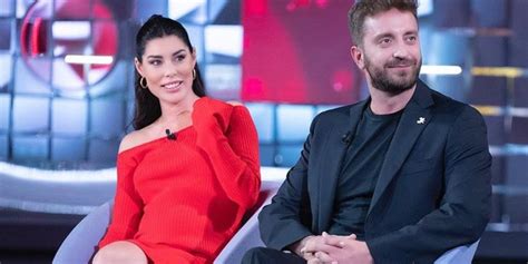 Bianca Atzei All Ottavo Mese Svela Il Nome Del Bimbo GravidanzaOnLine