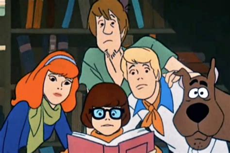 Netflix Greenlights Live Action Scooby Doo Series Mystery Inc Returns
