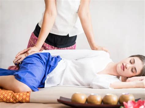 Book A Massage With Ebony Tree Medical Massage Holland Mi 49423