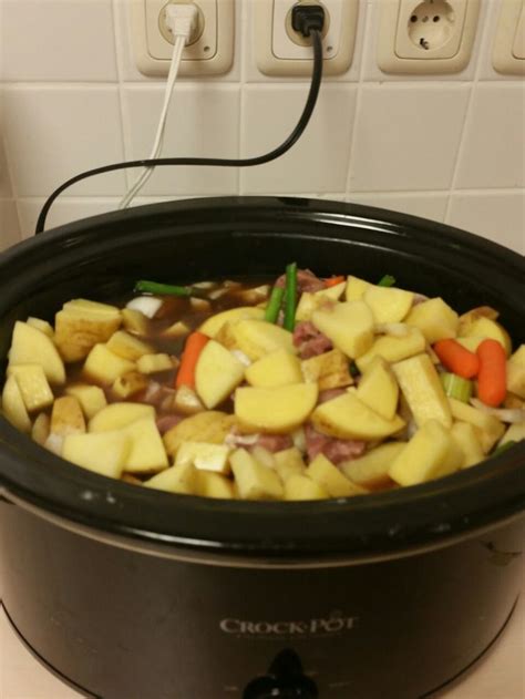 Hearty Crock Pot Beef Stew For Autumn Days