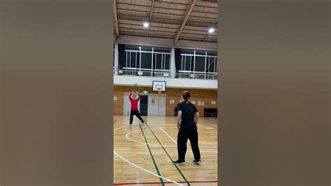 元vリーガーのリベロの対人が美しすぎる Shorts Youtube