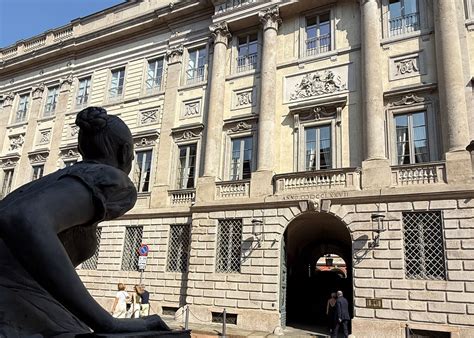 Ropac In Mailand Mit Baselitz And Fontana Artbeatnews