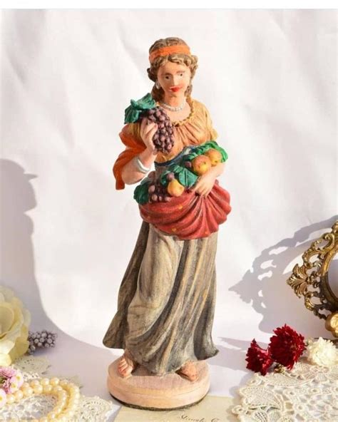 Скульптура з дерева — ціна 980 грн у каталозі Статуетки Купити товари для дому та побуту за