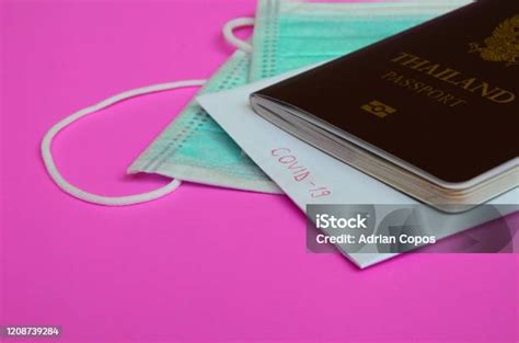 중국의 코로나 바이러스 Covid19 발발로 인한 여행 및 이동 금지 및 제한 검역 및 테두리 폐쇄 개념 사진 확산 및 새로운