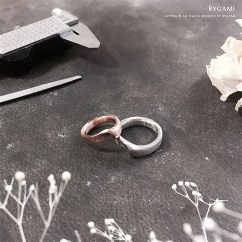 바이가미 리플커플링 바이가미 커플링 반지 결혼반지 웨딩밴드 커플반지 커플링브랜드 프로포즈반지 결혼예물 예물커플링 명품커플링 예물 백금커플링 청담