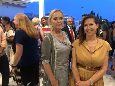 Miranda Sidran Happy Canada Day 🇨🇦🍁🇧🇦🌲 Facebook