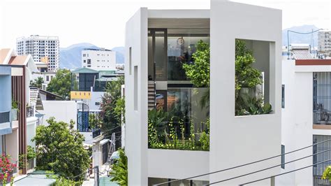 Skygarden House Pham Huu Son Architects Archdaily