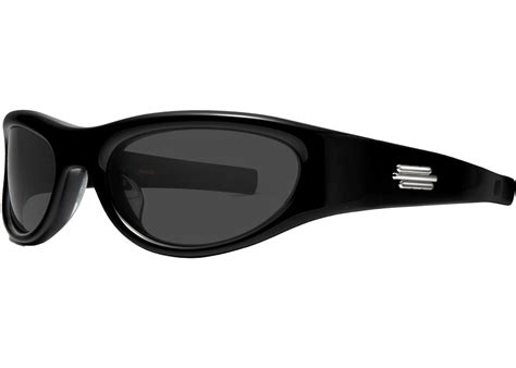 Gentle Monster X Jennie Jentle Salon Cheveux De Nini Sunglasses Black