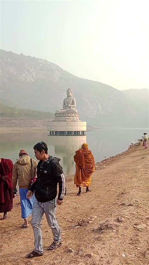 ရာဇဂြိုလ်ရှိ မြတ်ဘုရားအားဖူးမြော် မတ်လအတွက် ဗုဒ္ဓဂယာဘုရားဖူးခရီးစဥ်မ
