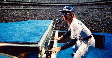 How To Stream Elton Johns Final Us Concert At Dodger Stadium Video
