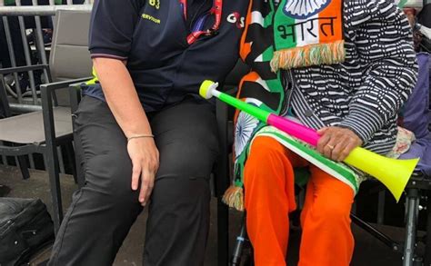 Charu's Fan Following