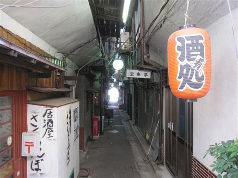 また一つ、ディープな昭和の遺物が消えてしまった・・・ すちゃらかギター弾きの戯れ