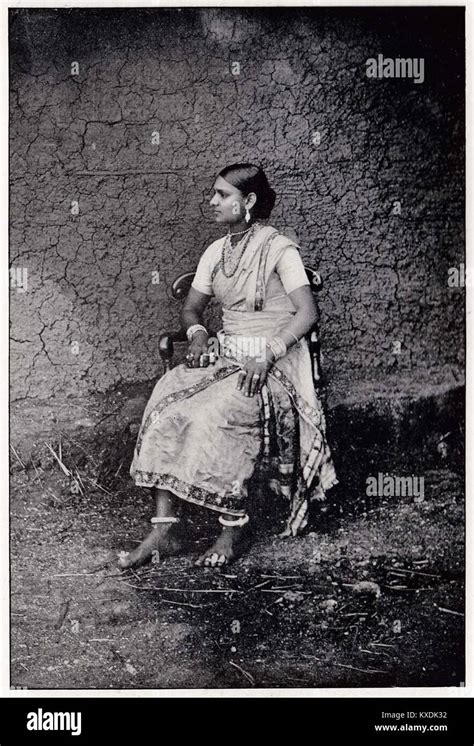 A Tamil Woman Stock Photo Alamy