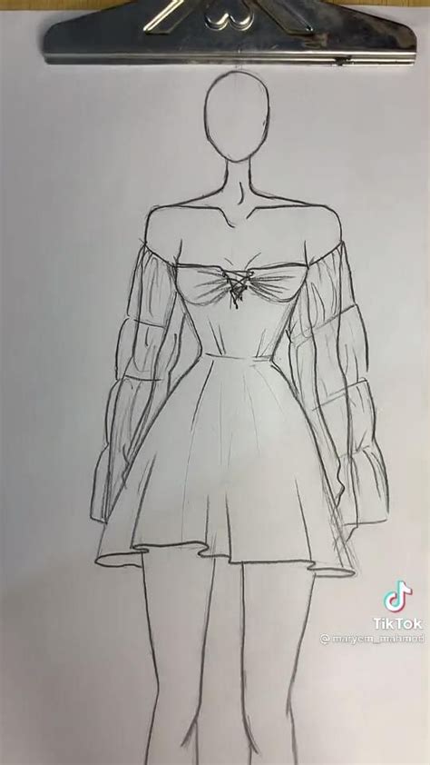 24 Ideas De Cuaderno De Bocetos De Moda Bocetos De Moda Cuaderno De