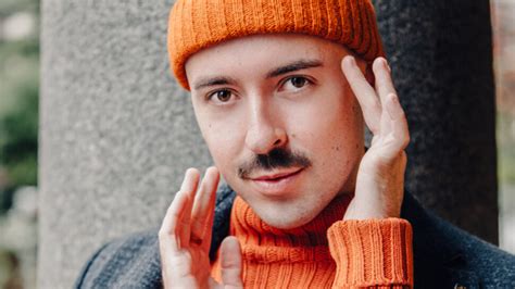 Rob Madge Gives Their Regards To Broadway In Londons West End May 26