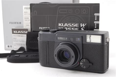 This Fujifilm Klasse S Is Worth Adding To Your Premium Compact Wishlist