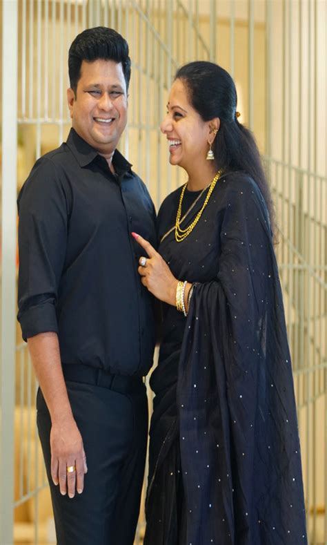 కొత్త ట్విస్టు ఎమ్మెల్సీ కవిత కాదు ఆమె భర్త టార్గెట్టా