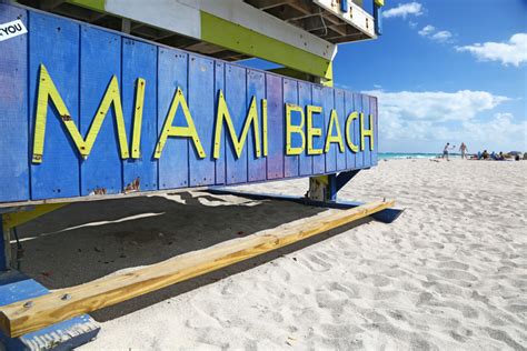 Cdc Warns Pregnant Women To Stay Away From Miami Beach Blackdoctor