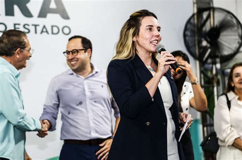 Comunidade da Barra do Ceará celebra entrega do terceiro Espaço Social