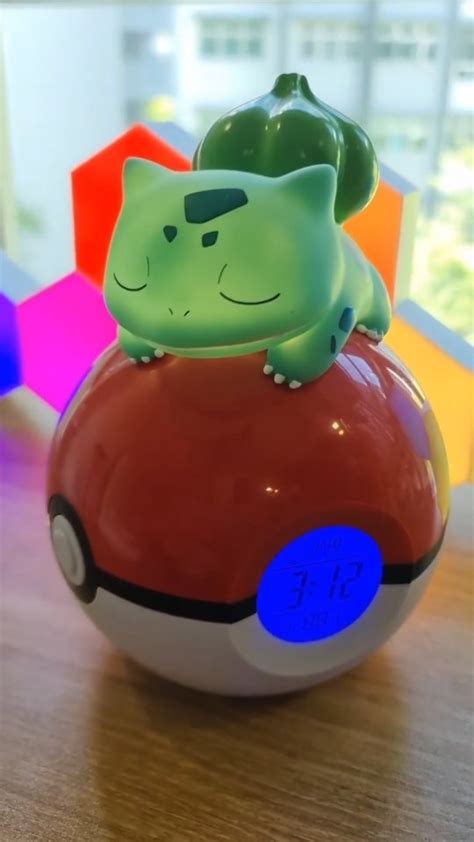 Vince Lubuguin Pokémon Content Creator My Glowing Bulbasaur Clock