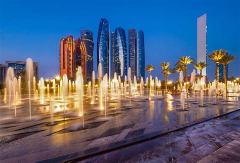 حالة الطقس ودرجات الحرارة المتوقعة في الإمارات غداً خليجيون