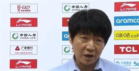 邱彪：从犯规数来看这场德比很激烈，我们球员要比态度比拼劲腾讯新闻