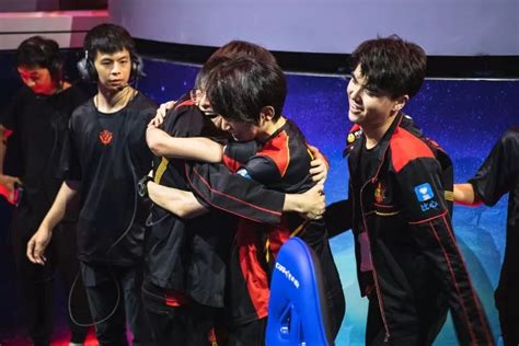 S9世界赛抽签结果：rng将直面skt，fpx分入天选之组 数英