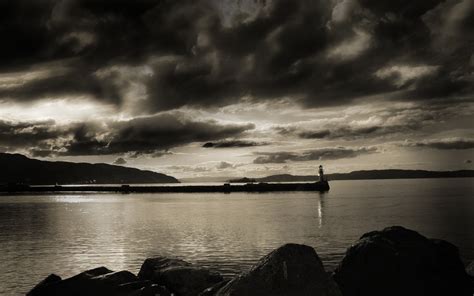 Fondos de pantalla luz de sol monocromo puesta de sol mar bahía
