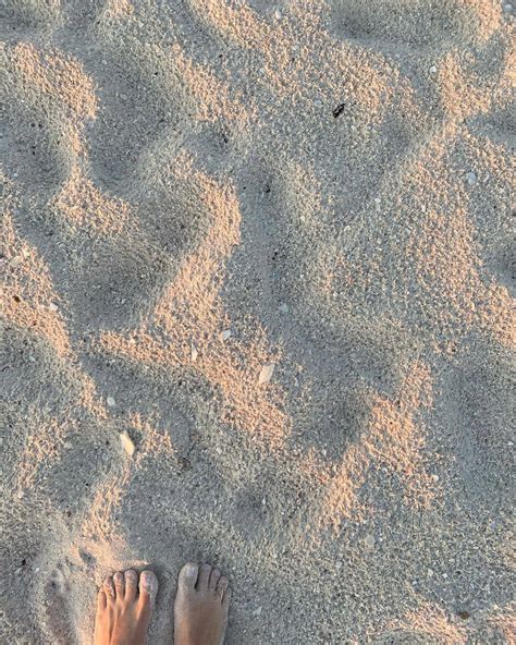 Kabby Borderss Feet