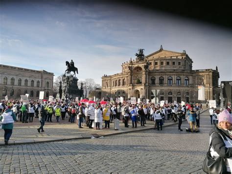 Bilder und Videos Eindrücke vom Protest aus Dresden