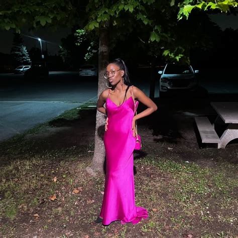 𝐕𝐚𝐧𝐞𝐬𝐬𝐚 𝐍𝐲𝐨𝐭𝐚 𝟎𝟏 Vanessa Nyota 01 • Threads Say More