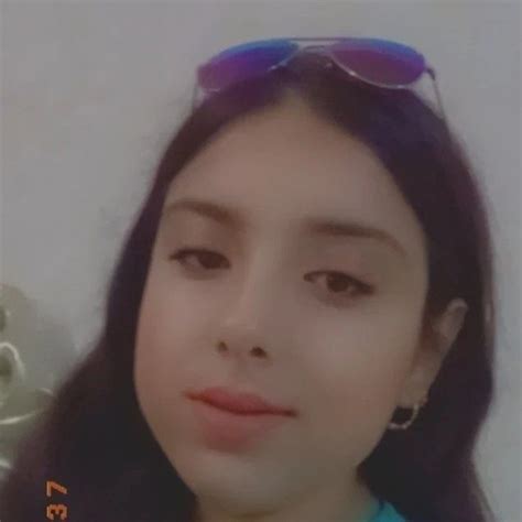 Yalda Emami Yalda Emami Threads Say More