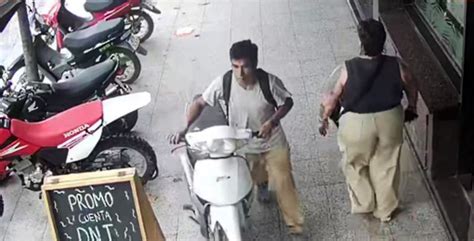 El Robo De Una Moto Fue Registrado Por Imágenes De Cámaras De Seguridad