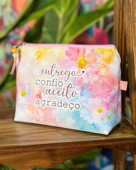 Camila Arteira On Instagram Confeccionei Essa Necessaire Utilizando O Recorte Sublimado