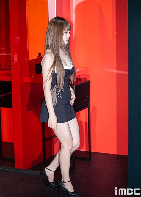 포토 닝닝 독보적 매력 팝업 이벤트 몸매좋은 여자 운동 아이디어