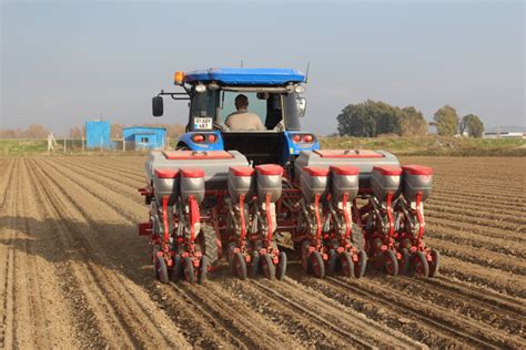Twin Rows Pneumatic Precision Planter Can