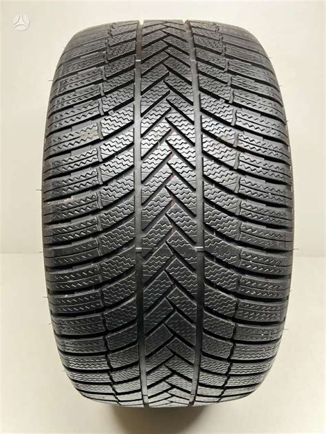 Bridgestone Blizzak LM005 2022m žieminės 285 40 R20 A24497140