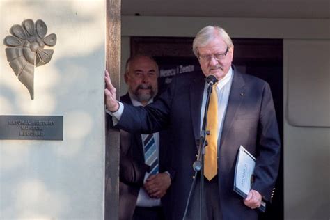 David Vujić Koji Je Učestvovao U Projektu Apolo 11 Obišao Pr Dc