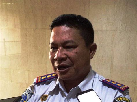 Rustam Jamin Barang Bukti Taksi Online Tak Disalahgunakan