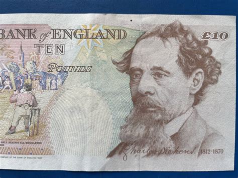 外国紙幣 イギリス紙幣：旧10ポンド ￡ 札 エリザベス女王 紙幣 S378世界｜売買されたオークション情報、yahooの商品情報を