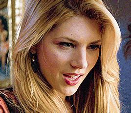 Katheryn Winnick  Hunt In 2025 Katheryn Winnick Beautiful Women