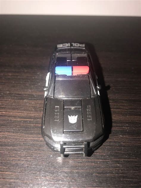 Transformers Legends Class Barricade Hobbies And Toys Toys And Games On Carousell