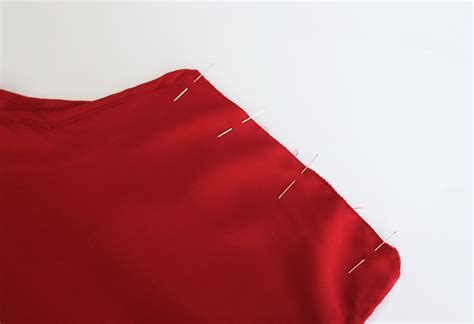 Trends Off The Shoulder Crop Top Contour Affair