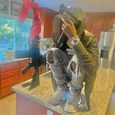 Pin By Frankybaby On Lifestyle Drip Outfit Men Quick Thug Style