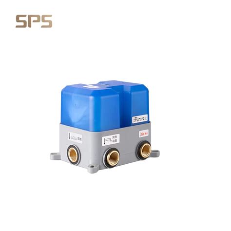 P5203 8 Luxury Rainforest Shower Head Hotel Use Wall Mounted Nordic