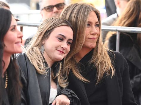 All About Courteney Cox And David Arquettes Daughter Coco Arquette