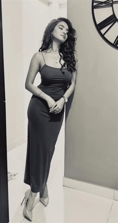 Sexy Anushka Sen 🍼🍼 Ranushkasen69